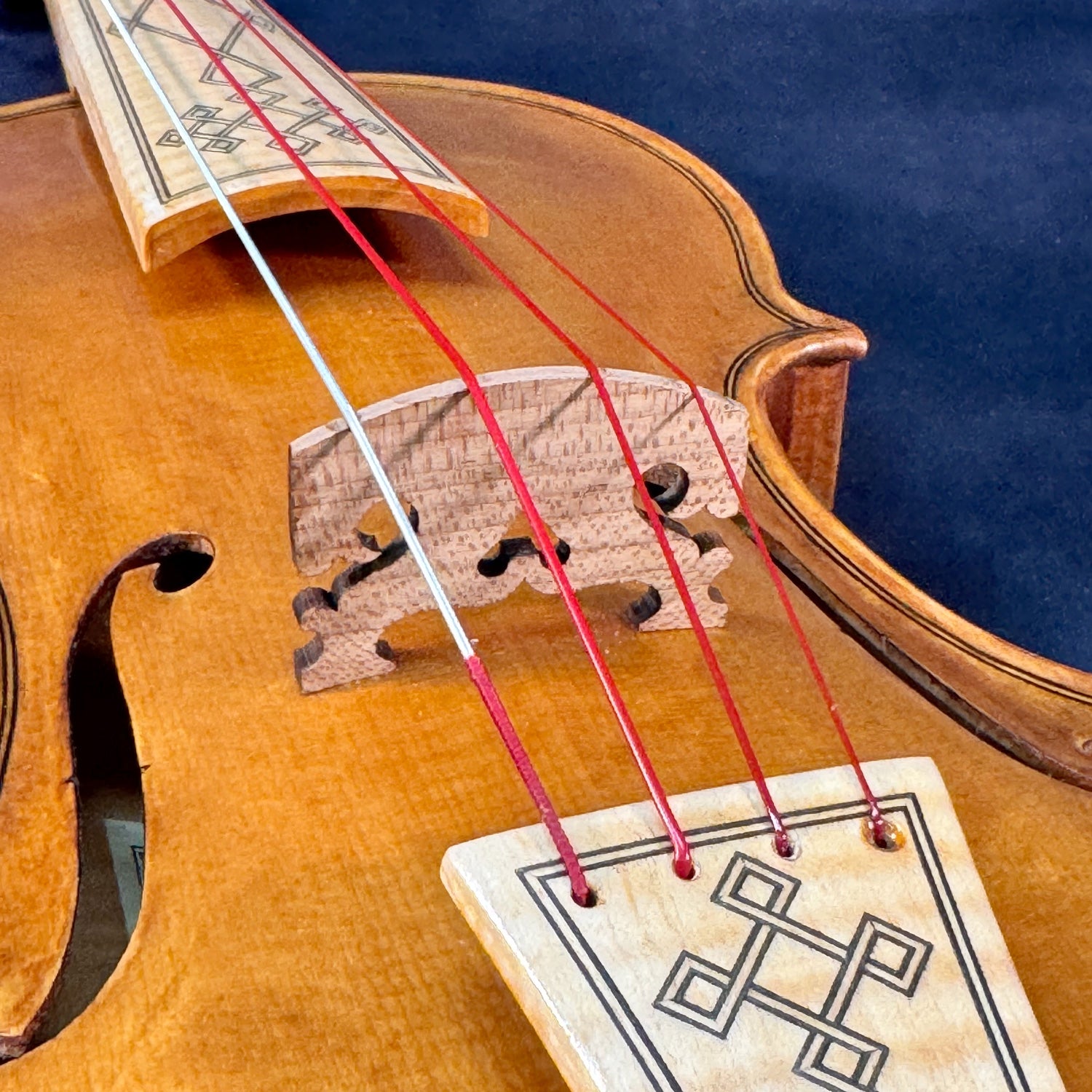 Dependable Coated Gut Violin a-2